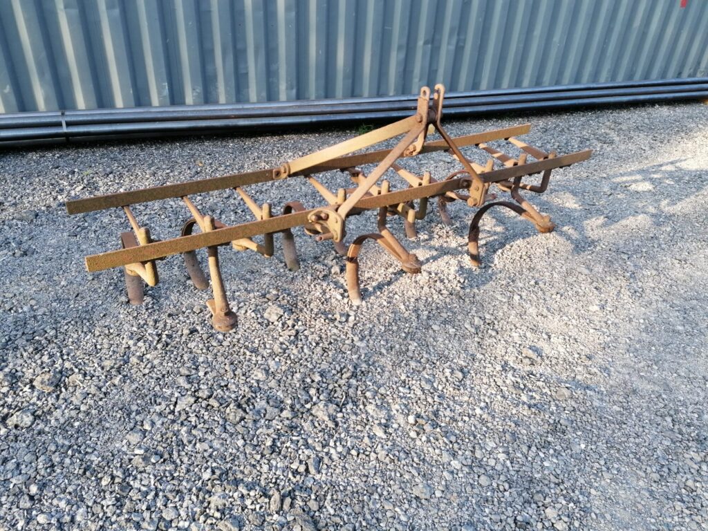 Massey Fergurson Spring Tine | Matlapeng Equipments